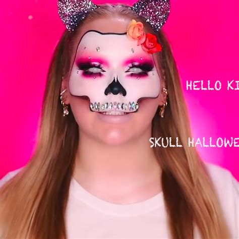 Hello Kitty Halloween Makeup