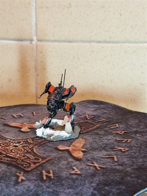 locust completes the wolf s dragoons command lance r battletech
