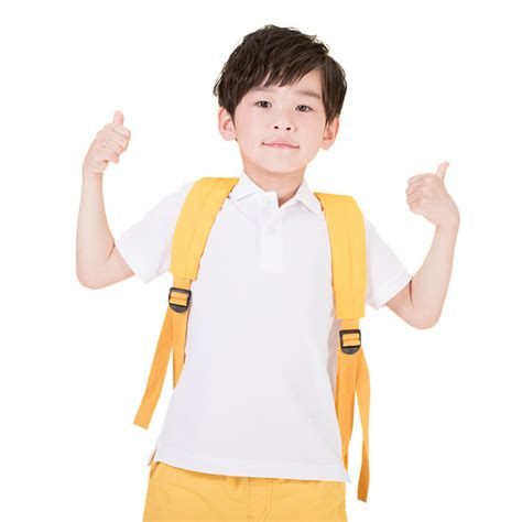 摄图网400436970儿童教育背书包上学的小男孩（企业商用）