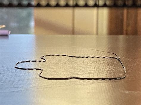 New Issue W Base Layer Issue Didnt Do This Before Bed Leveled With Feeler Gage 008mm And 0