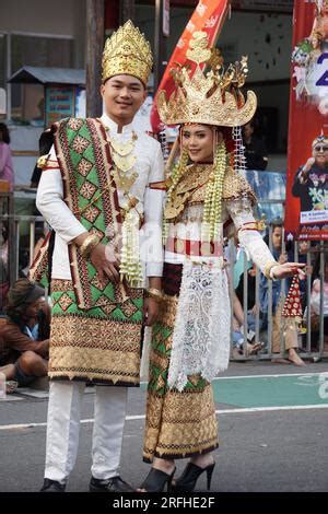 A Couple With A Traditional Costume From Lampung This Costume Is