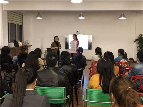 推進家園共育 成都市溫江區柳城幼兒園召開學家長會 壹讀