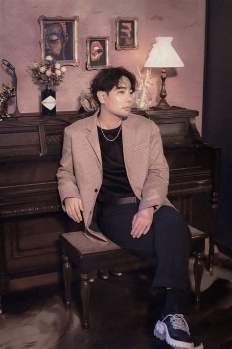 뮤지 오늘24일 미니2집 코스모스 발매겨울감성 저격 시티팝