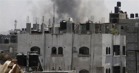Israeli Forces Press Gaza Offensive From North And South Reuters