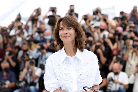 Photo Sophie Marceau Habillée En Celine Au Photocall Du Film Tout S