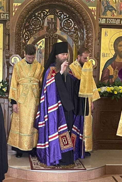 Божественная Литургия в храме Рождества Пресвятой Богородицы