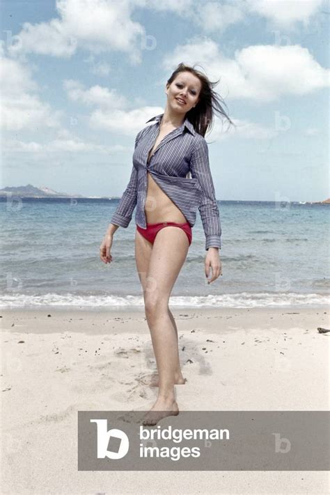 Image Of Gloria Guida On The Beach Italy
