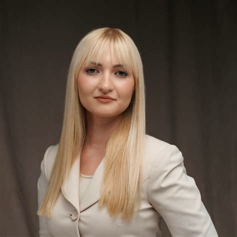 Anastasiia Tarasiuk Ipstyle Spark It
