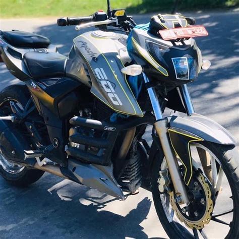 පැල්මඩුල්ලෙ අපාචි Wicklow