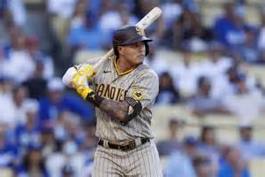 Manny Machado Crushes Homer No 11 Mlb News Fantasy Baseball