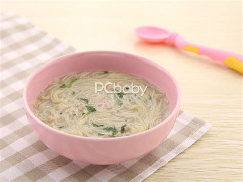 菠菜肉末面 10 12个月宝宝辅食 亲子图库 太平洋亲子网