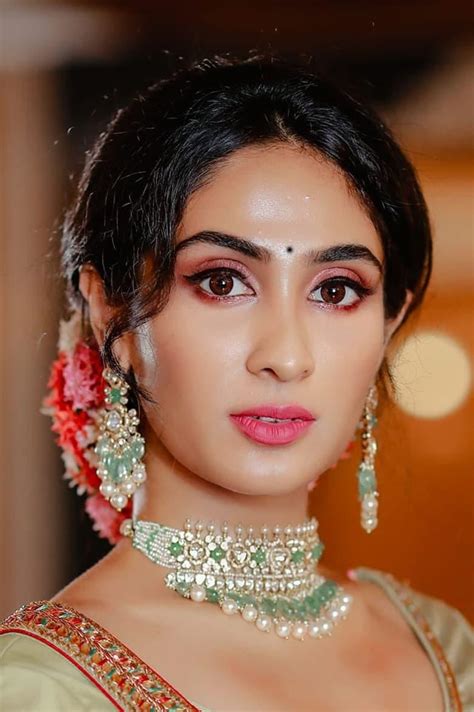 Deepti Sati About Entertainment Ie