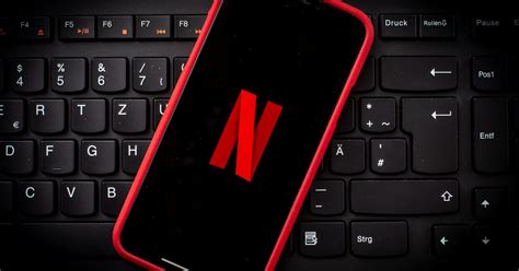 Tinder And Netflix Were The Most Profitable Mobile Apps Of The Decade Maxim