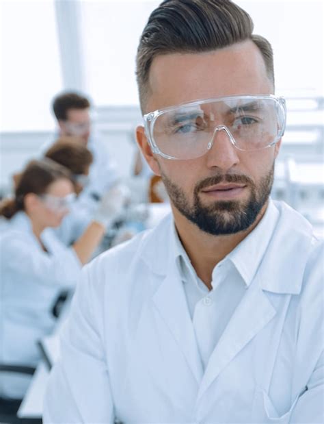 Premium Photo Scientist Microbiologist In The Laboratory Background