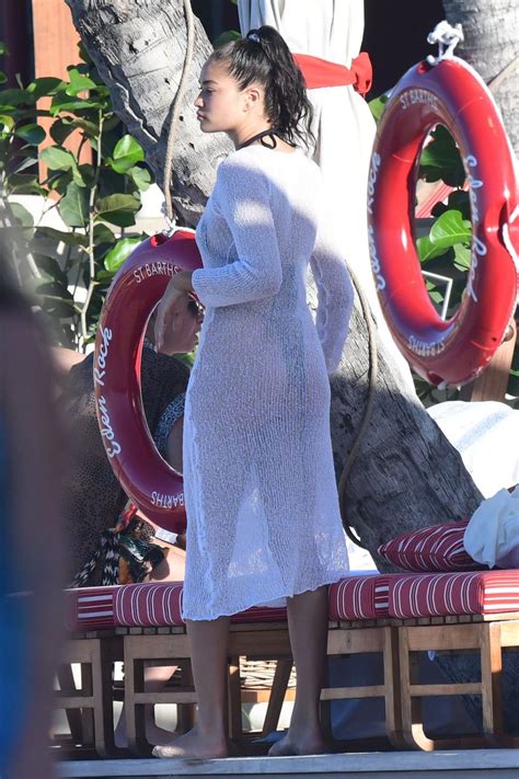 Shanina Shaik Bikini The Fappening Leaked Photos