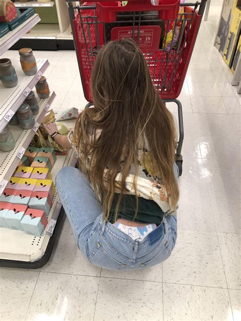 I Held This All Day So I Could Do It In A Diaper When They Got Delivered 💩 R Girlsindiapers