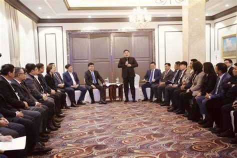 Монгол Улсын Ерөнхий сайд Л Оюун Эрдэнэ хүнс хөдөө аж ахуйн салбарын баялаг бүтээгчидтэй