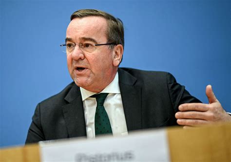 အမေရိကန်သည် ယူကရိန်းအရေးမှ အရှေ့တောင်အာရှဆီသို့ အာရုံပြောင်း လာနိုင်သည