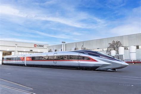 China Unveils Fastest Train Prototype Cr450 Hits 280 Mph
