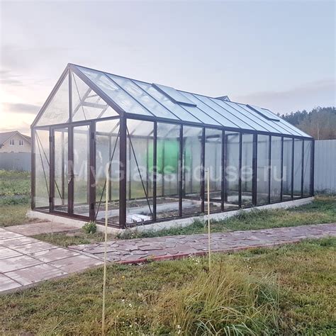 Теплицы и тепличные комплексы фото с объектов