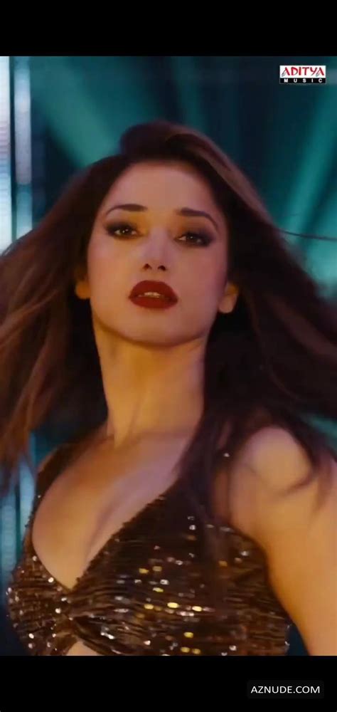Tamanna Bhatia Sexy Aznude