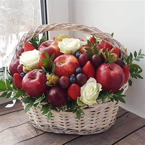 цветывшляпнойкоробке цветывкоробке цветочнаякомпозиция цветывящике цветывкорзине зимнии