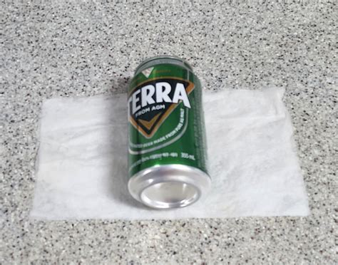 티슈 한장으로 몸서리쳐지는 얼음 슬라이스 맥주 만들기