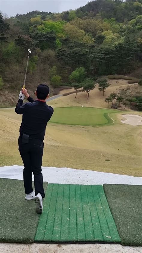 9언더형님 딱100미터😱ㅋ golf 골프존 골프 롱아이언 골린이 golfswing 드라이버 골프레슨 골프존cc