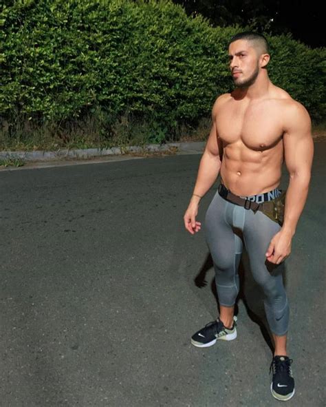 Image Tagged With Alex Bedoya Compression Tights Nike