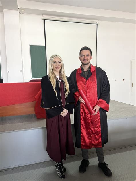 На 26 12 2022 година деканката и продеканката на Факултетот за туризам и бизнис логистика проф