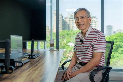 Nycu Professor Wu Makes Wireless Theory Easier To Teach With The Yttek Plusdr Platform Yttek
