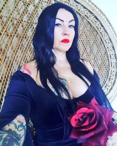 Mistress Dita Hogspy