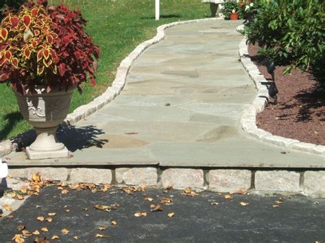 Irregular Bluestone Walkway