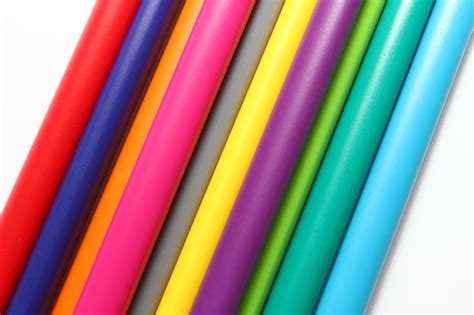 컬러 펜입니다 흰색 배경에 고립 된 색깔 펜으로 더미 컬러 배경 텍스처 펠트 펜 활동입니다 아이 들 학교 재미 시간 학생 들은 시간을 그림입니다 학교 용품입니다 공급을