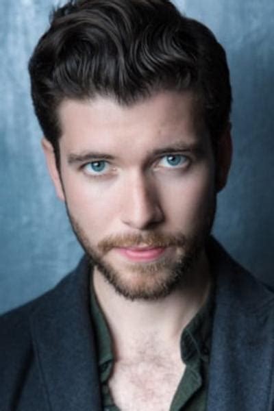 Jack Hickey About Entertainmentie