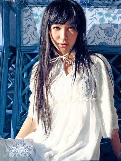 李菲儿写真 电视指南
