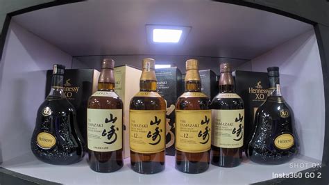 Boss Liquor Store 🎊🎉🎉 တန်ဆောင်တိုင်ကာလ အိမ်မှာနေပြီး စိတ်ကြိုက်မှာသောက်ကြမယ် 🤩🤩🤩 သောက်တော့မယ