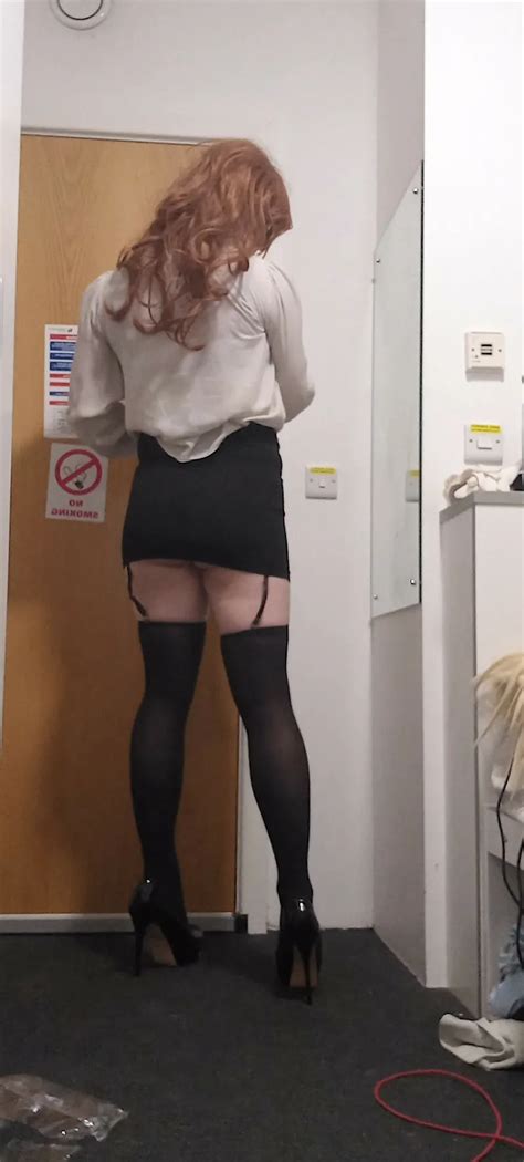 Sissy Secretary Nude Pics Xhamster