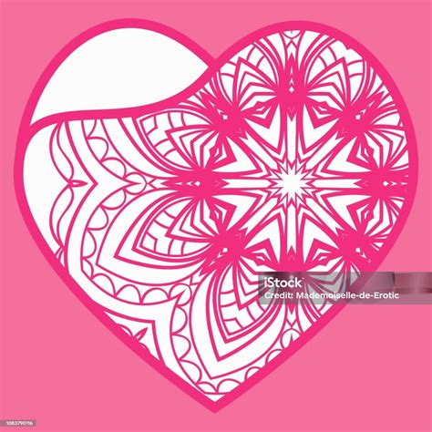 꽃 비쳐 패턴 레이스 마음입니다 웨딩 카드 인테리어 레이저 절단 플로터를 절단 또는 인쇄 레이아웃 템플릿 벡터 일러스트입니다 0명에 대한 스톡 벡터 아트 및 기타 이미지