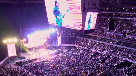 Los Tigres De Norte Presentan Su Sencillo Pan Y Miel