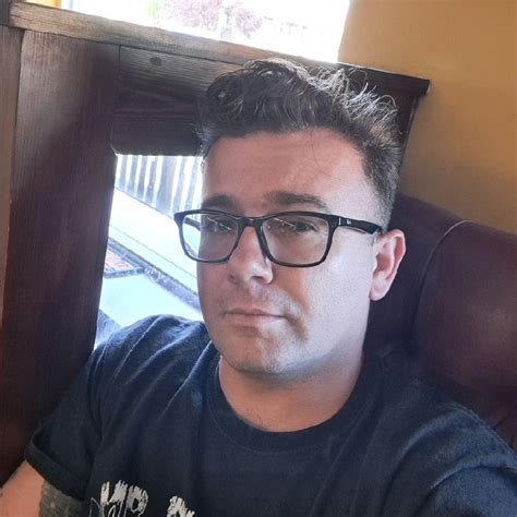 Rob Brown Electrician Self Employed Linkedin