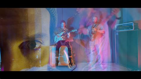 Sync Delay Swing By YouTube