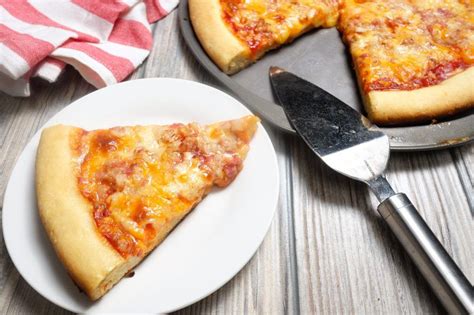 Garlic Flavored Pizza Dough Recipe Food For Net