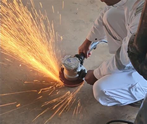Powerful High Frequency Grinder Of 7 Inch 180mm Hgp 4160