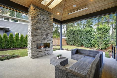 Enclosed Patios How To Enjoy Outdoor Living Year Round