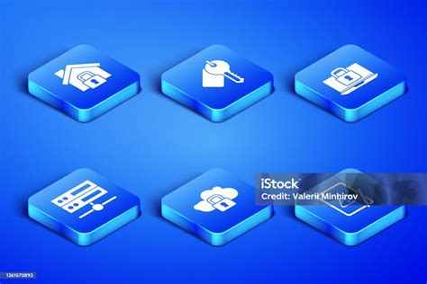 느낌표 보호 중인 집 클라우드 컴퓨팅 잠금 서버 데이터 웹 호스팅 표시된 키 및 랩톱 및 아이콘으로 태블릿을 설정합니다 벡터 3차원 형태에 대한 스톡 벡터 아트 및 기타