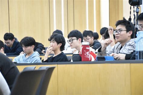 同心汇政协委员大讲堂混凝土质量控制的术与道 国家一级建造师朱钢明为我校学子开讲 浙江树人大学城建学院