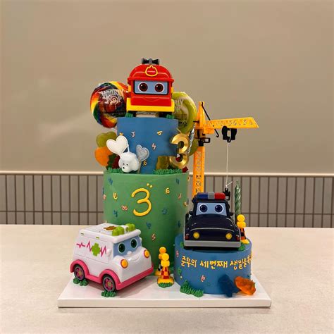 더 버터 케이커리 비오는 날 아침 일찌감치 눈을 떠 달콤한 향이 나는 스튜디오를 들어서자 콧노래가 나오는 그런 봄비님 내리는 날 🌧️ 룰루랄라 온도는 내리고 맞추고