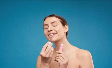 6 Beauty Hacks Every Woman Should Try