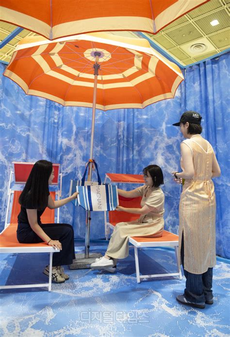 [포토] 공간 리빙 전시회 2024 더 메종 개막 디지털타임스